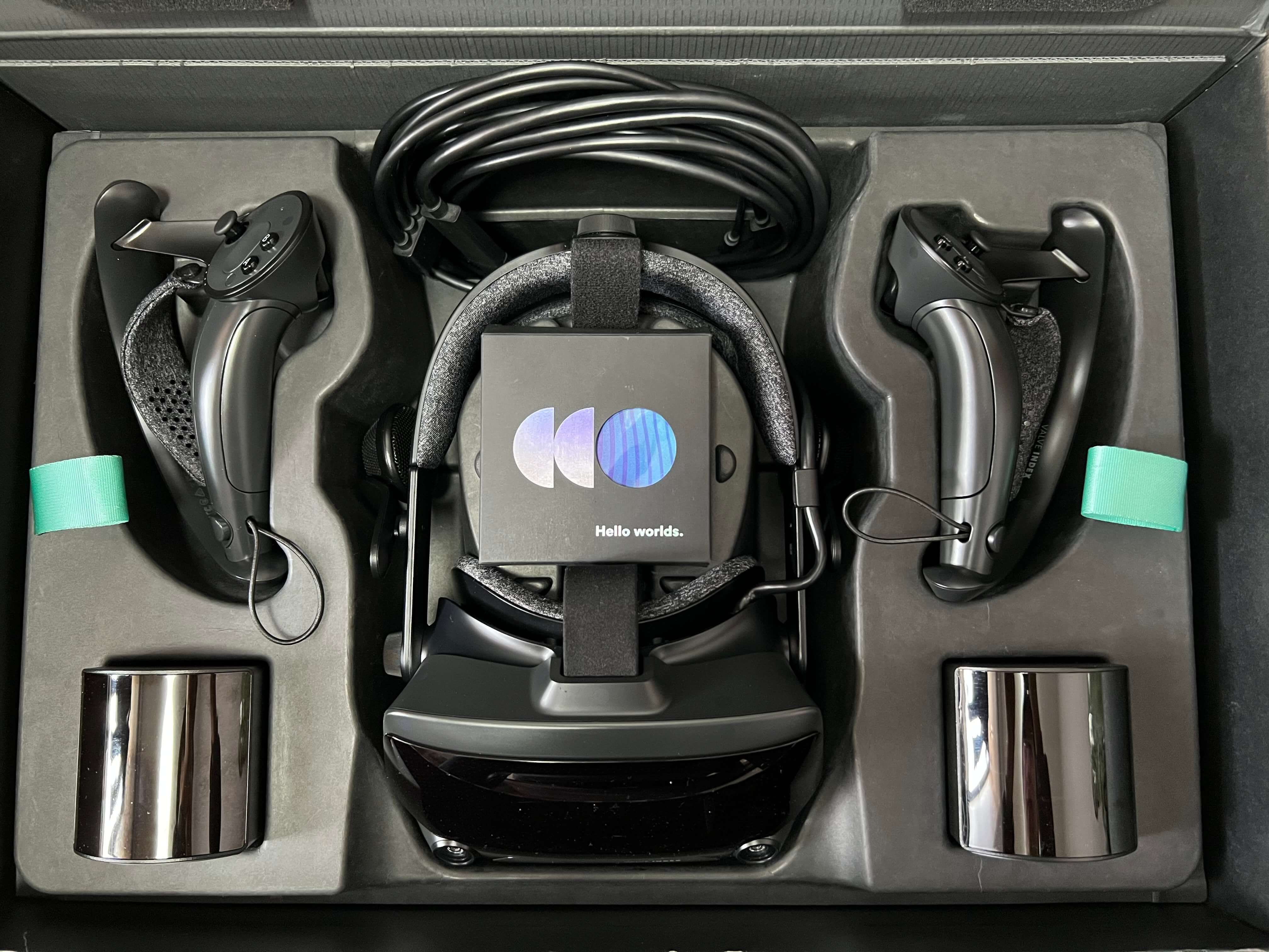Valve Index + HTC Tracker 3.0 开箱记录！